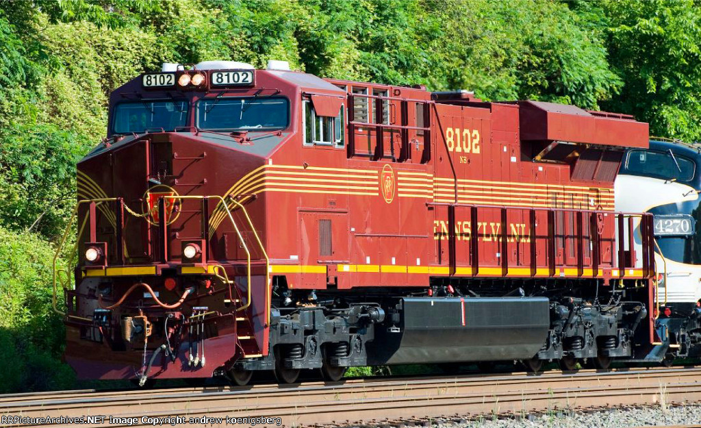 Norfolk Southern GE ES44AC 8102